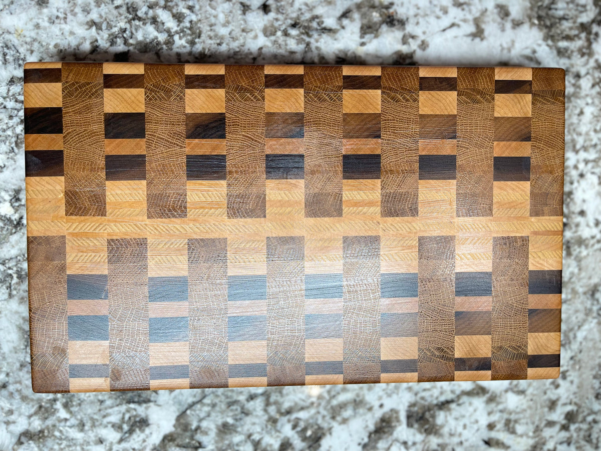 Endgrain cutting board – Mozack Wood