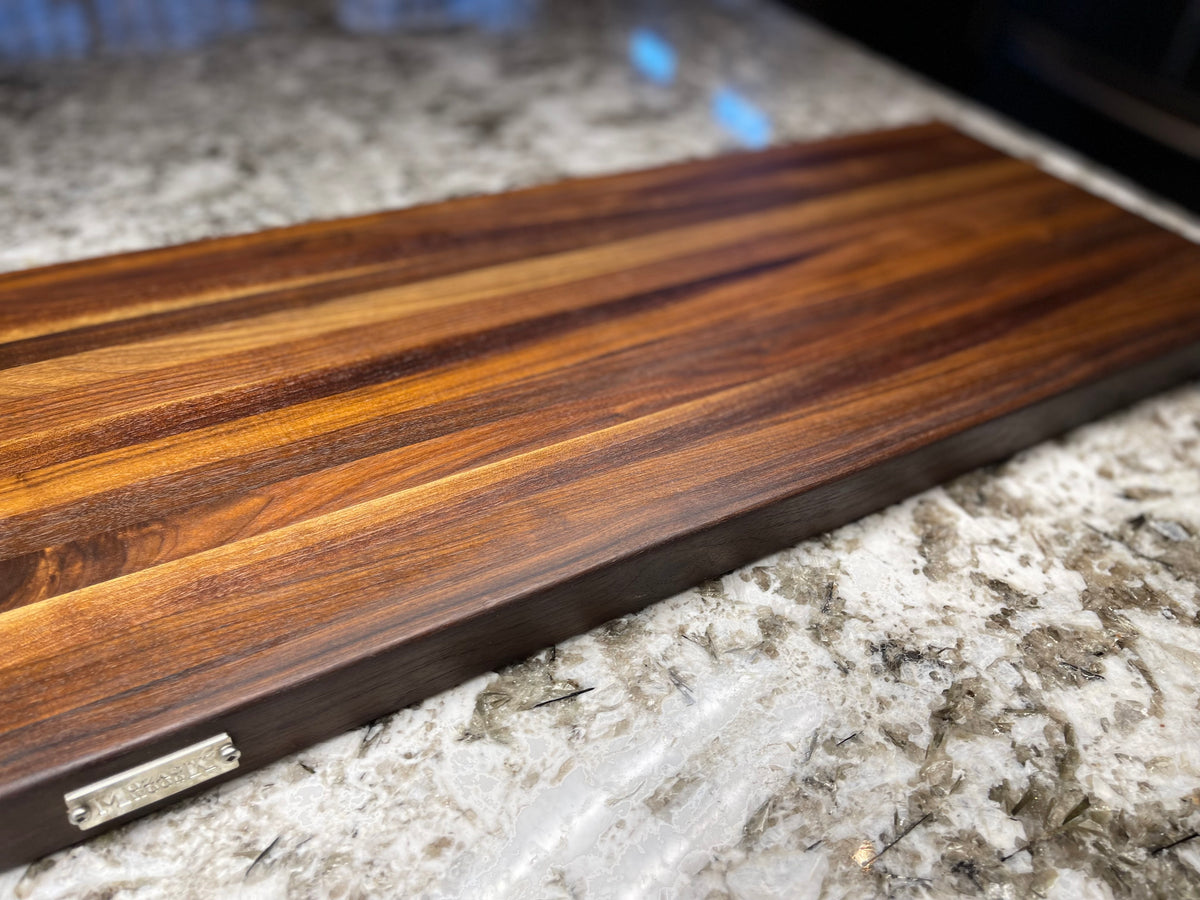 Edge grain cutting board – Mozack Wood